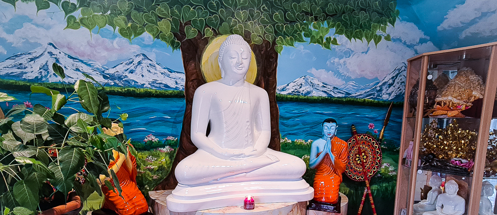 Leeds Buddhist Vihara – Advance Theravada Buddhism in North of England